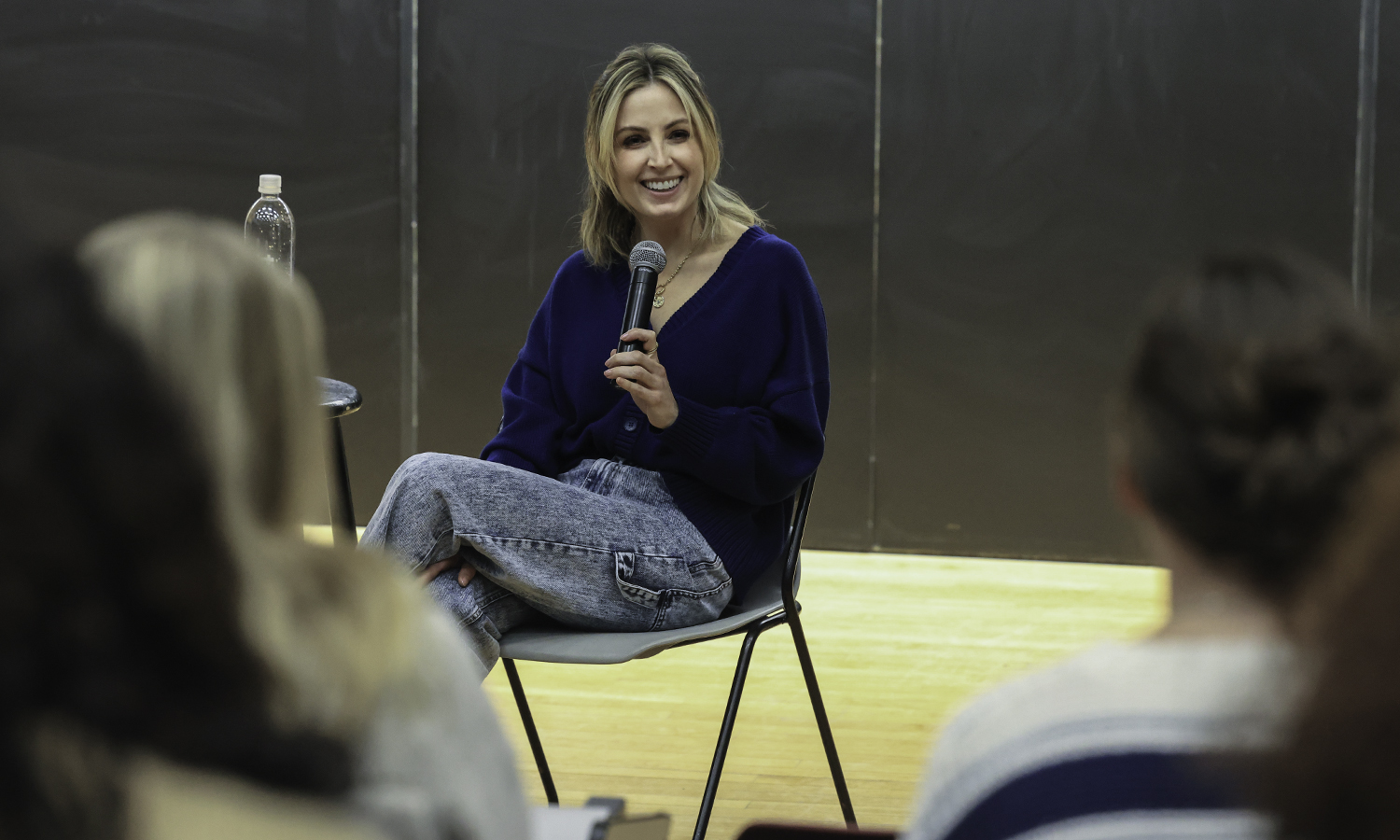 Knoll ’06 Authors New Thriller